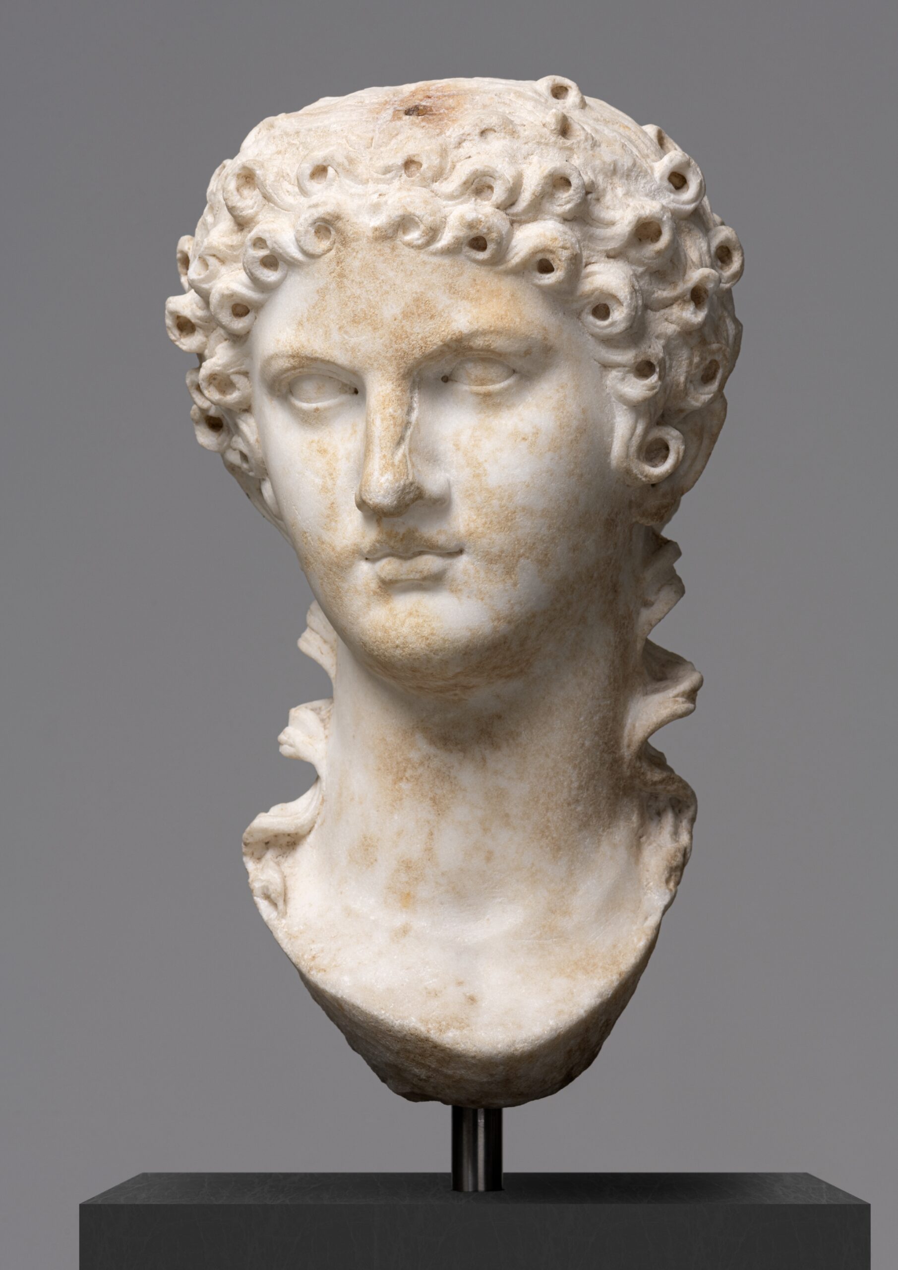 Kaiserin in bunt – die digitale Rekonstruktion der Agrippina Minor ...